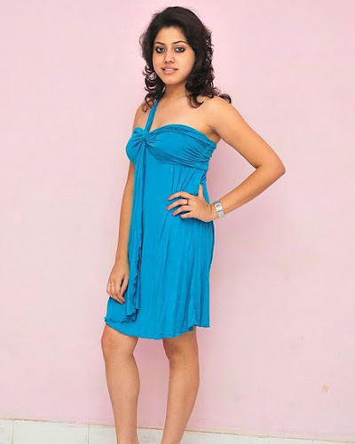 Mallu Aunty Suchitra Singh Hot Photo Shoot Gallery | Mallu Joy