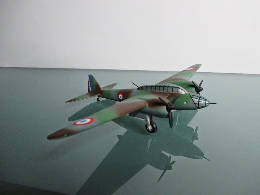 1/144 airbattle: 1/144 Amiot 354 - by Chaubet