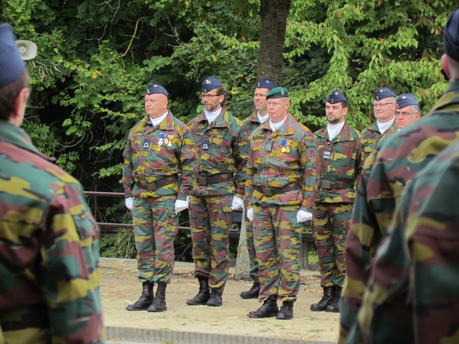 PARADE MILITAIRE: Jumelage CRC Glons et commune de Bassenge. - École ...