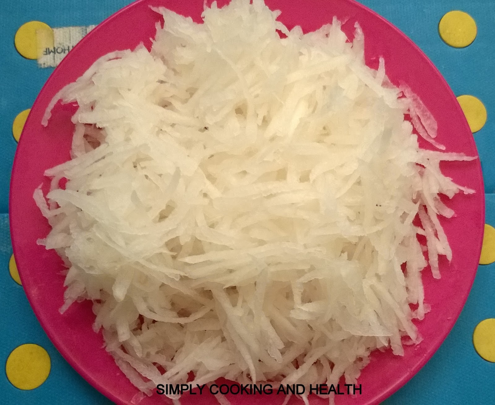 Simply Cooking and Health: Spicy Daikon Radish stir-fried with tomato