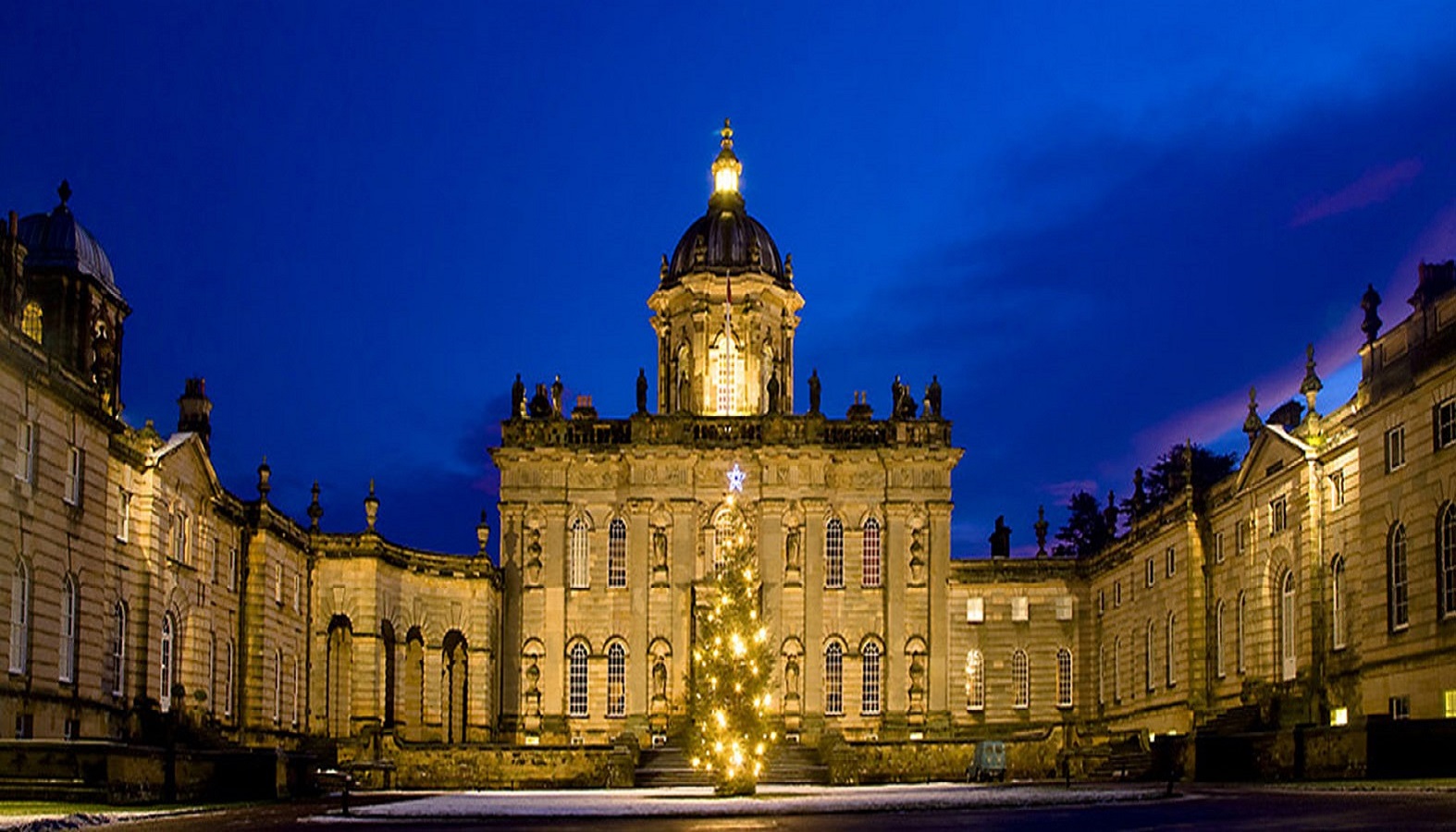 Keep Smiling :): Castle Howard, Yorkshire