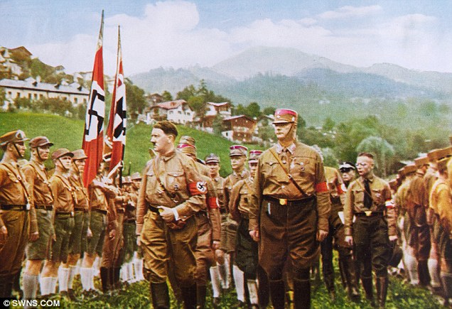 BREAKING NEWS-POLITICS: Rare Adolf Hitler colour photographs set to ...