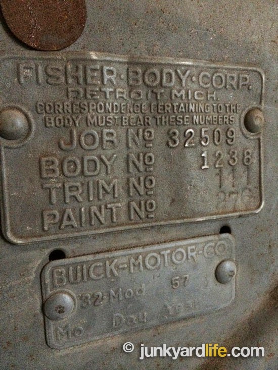 Junkyard Life: Classic Cars, Muscle Cars, Barn finds, Hot rods and part ...