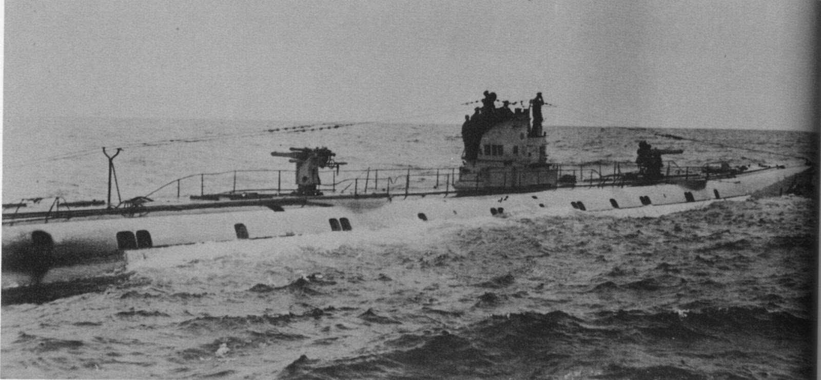 MARINA MERCANTE URUGUAYA: 02 mayo