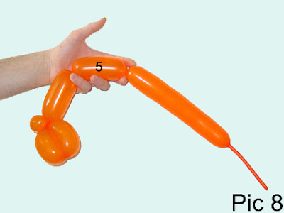 Balloon animals twisting instructions: How to make balloon arms and ...