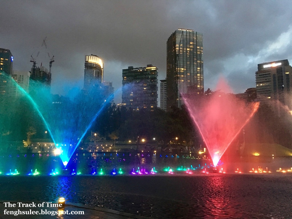 KLCC Lake Symphony Water Fountain Show | The Track of Time