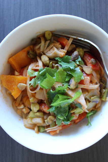 A Hoppy Medium: Curried Rice Noodles with Jackfruit