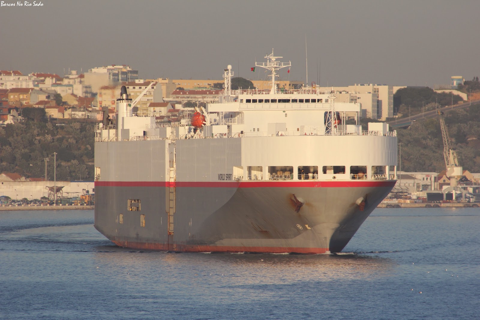 Barcos No Rio Sado: WORLD SPIRIT