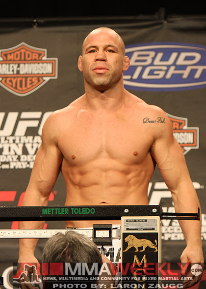 Guerreiro Famoso: Retorno da lenda Wanderlei Silva ao octógono no UFC 132