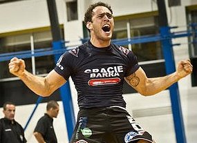 Owner of the nastiest footlock in Jiu-Jitsu, Victor Estima: "I am in ...