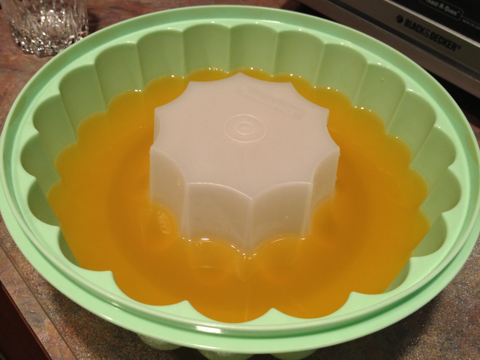 A (soy) Bean: Hello (Vegan) Jello
