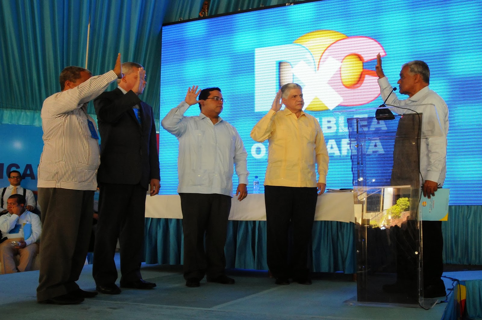 Eduardo Estrella define al PLD como fábrica de corrupción y garante de ...