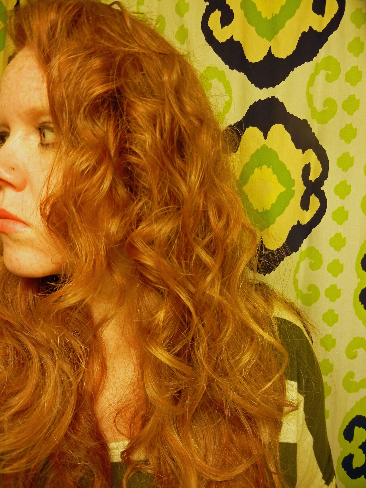 Fairytale Frosting: No Heat Curl Methods: A Review