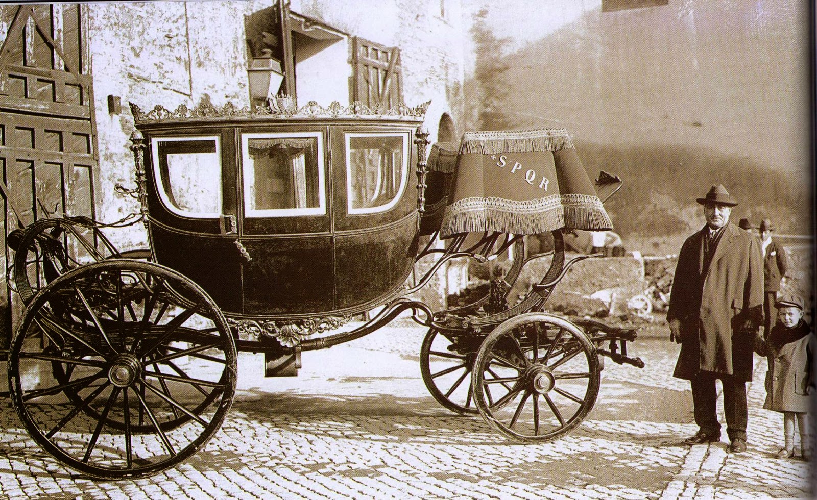 IL FIUME DELL'OPPIO: Carrozza