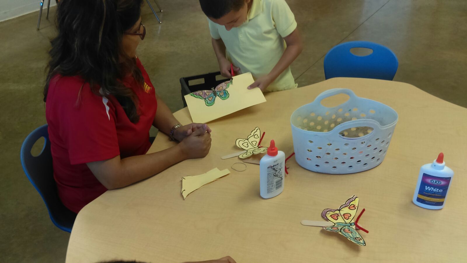 Biblioteca Ana Vizcarrondo de Túa: noviembre 2016
