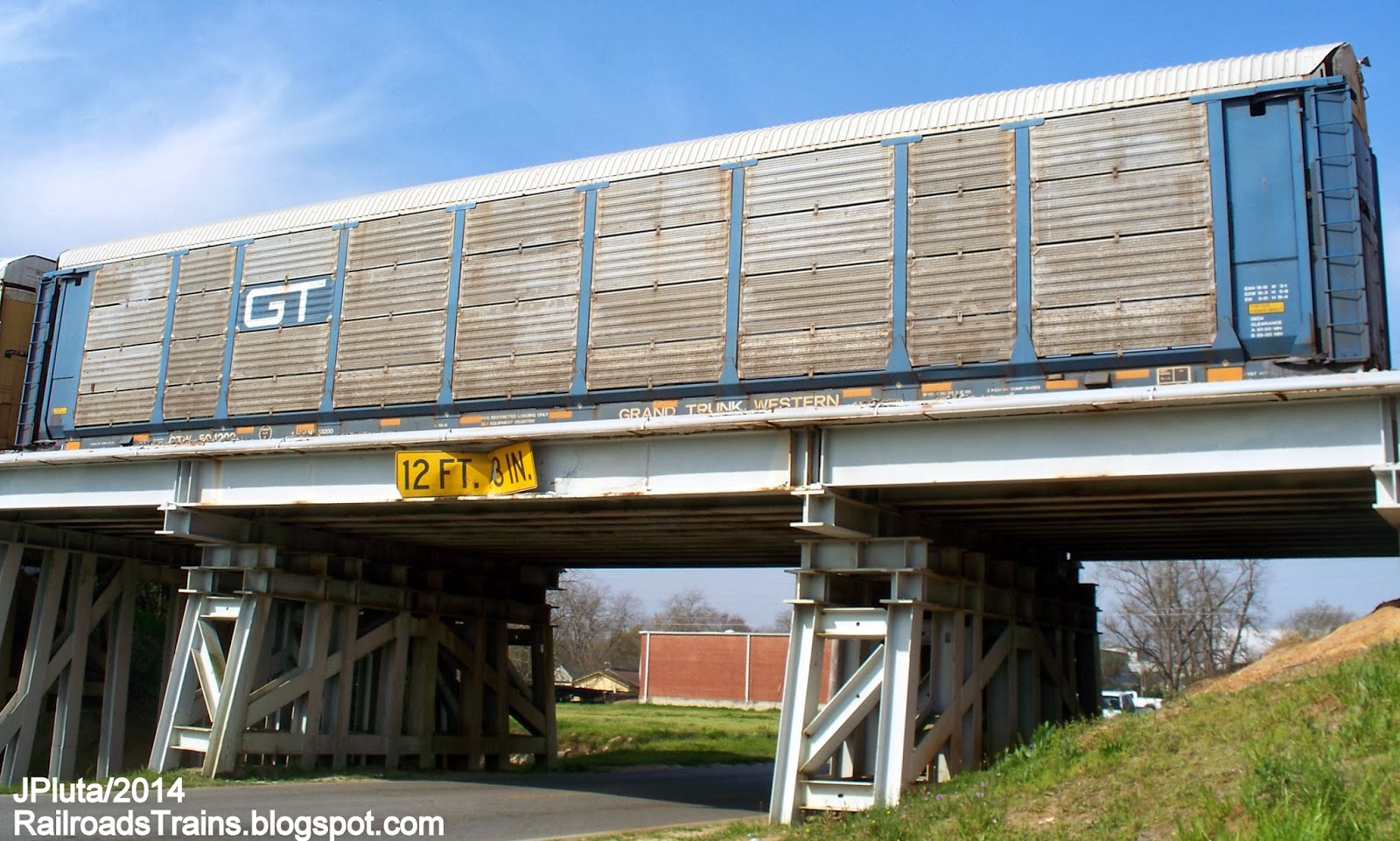 RAILROAD Freight Train Locomotive Engine EMD GE Boxcar BNSF,CSX,FEC ...
