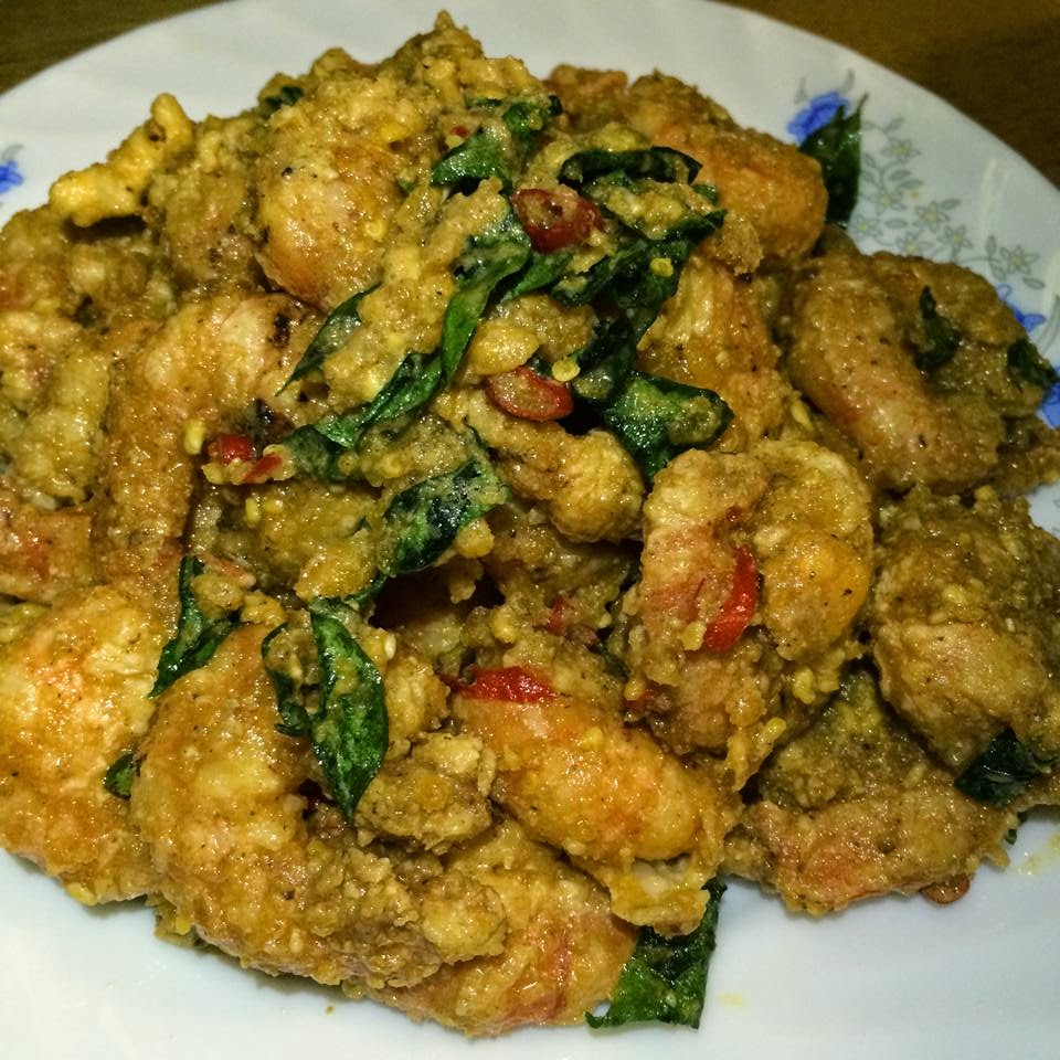 Salted Egg Prawns by Zhaoyue Michelle