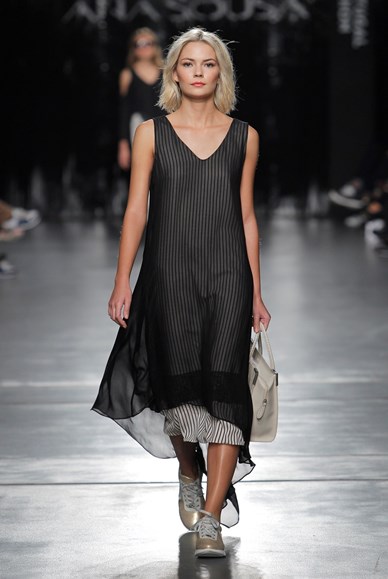 Ana Sousa | Desfile da coleção para o verão 2017 ~ Mad Moda