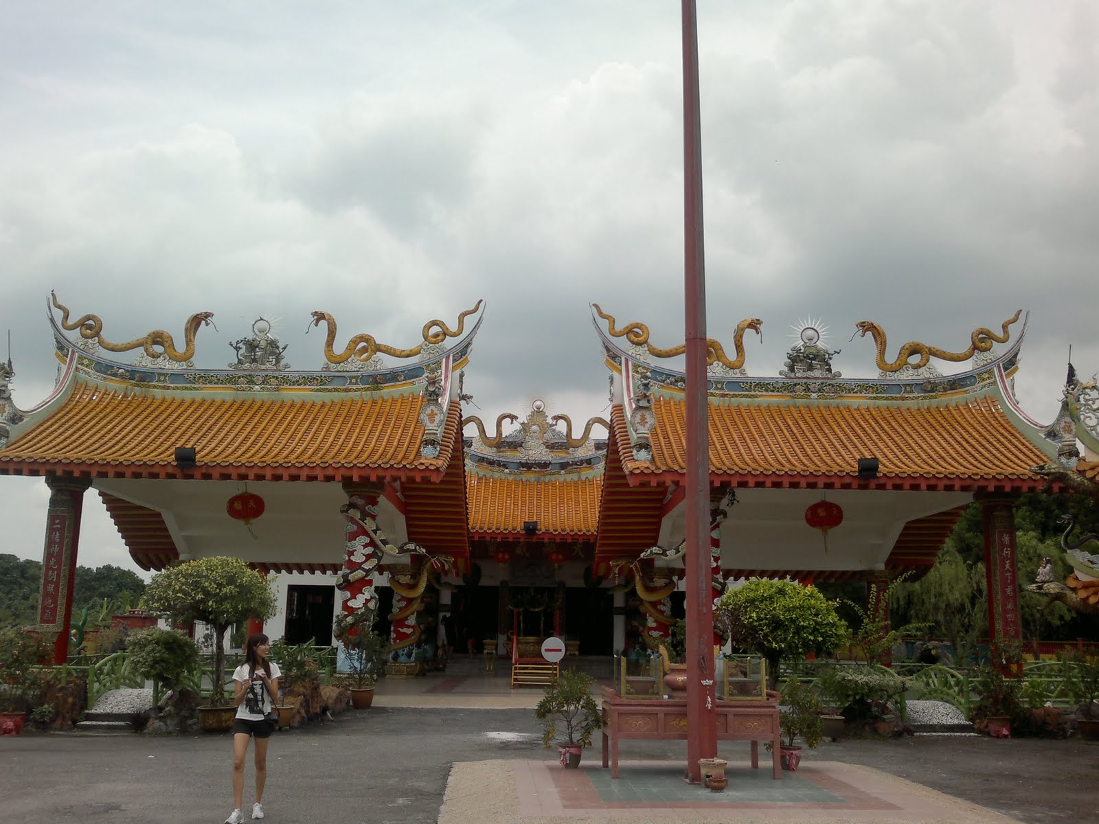 LeoTay: _- T -_ Snake Temple (天福宫)， Klang