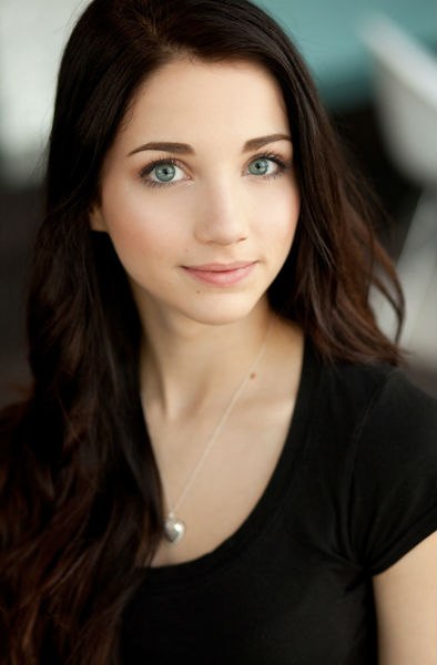 Calvin's Canadian Cave of Coolness: Sweet Emily Rudd