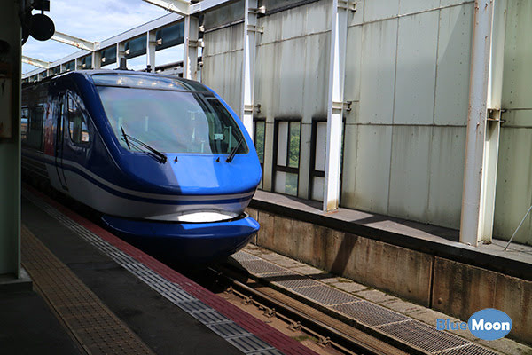 Travel Between Osaka or Okayama and Tottori - Japan