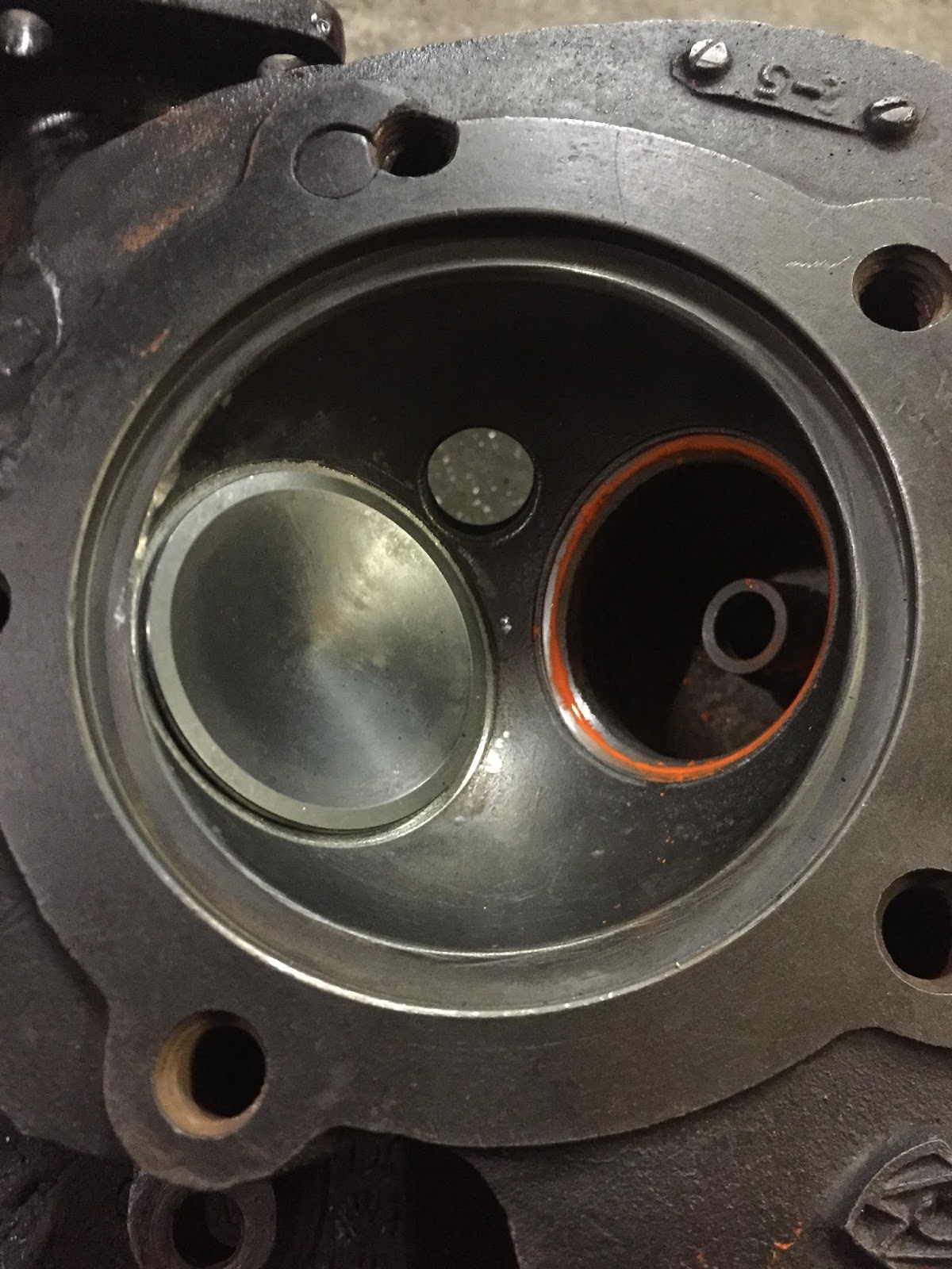 VENTURI BLOG: ONEOFF VALVEGUIDE WITH SUPER BIG VALVES