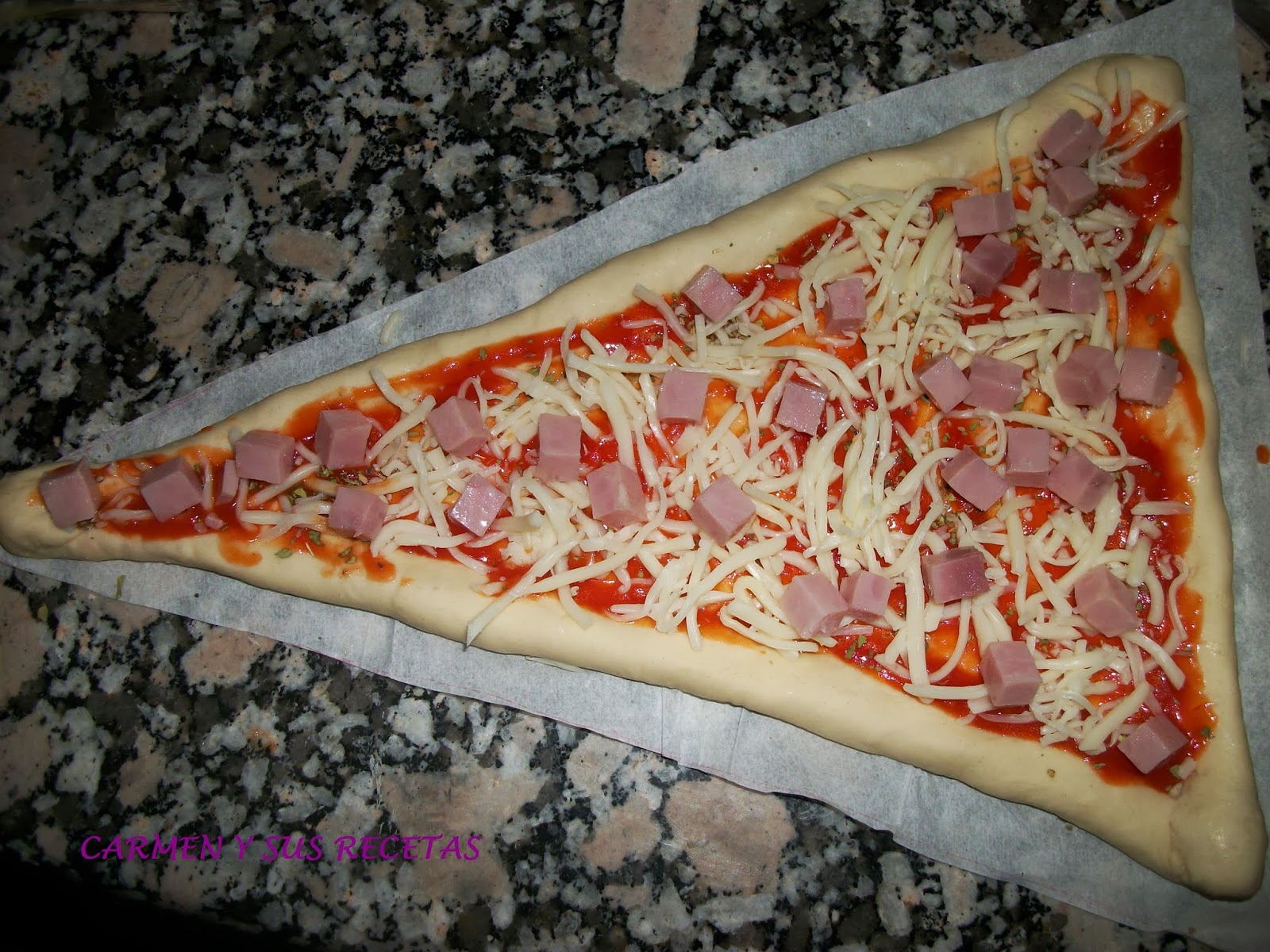 Carmen y sus recetas: PIZZAS INDIVIDUALES