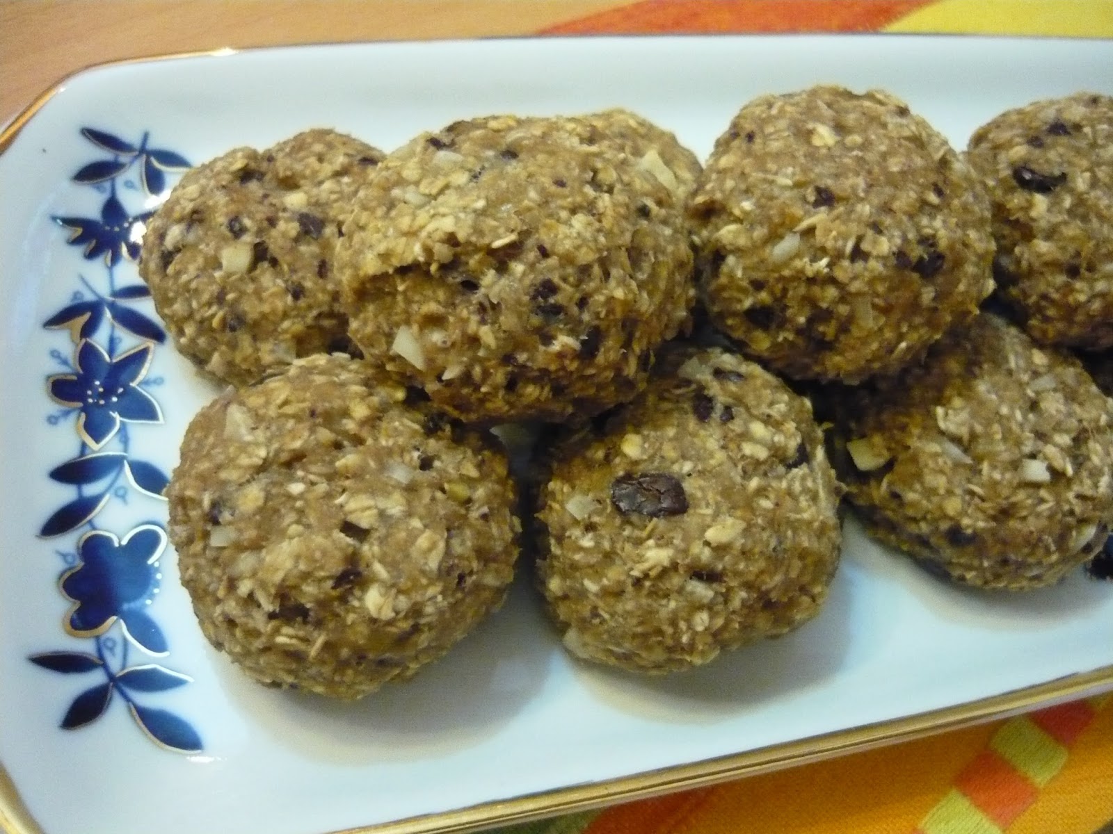 O Cantinho da Sophia: Biscoitos de Aveia, Banana e Chocolate