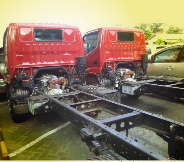 Truk Toyota DYNA: Toyota DYNA 4 R TRUCK CHASIS 110 PS ST LWB POWER STEERING