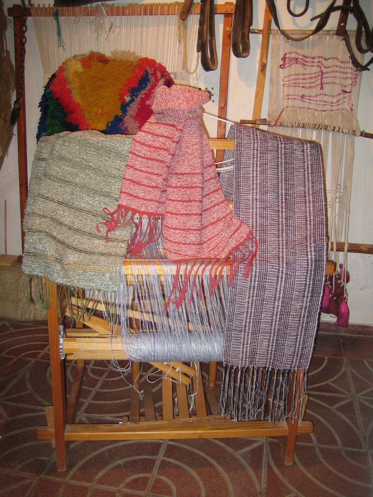 AmigosTelarHuesca: Aprender a tejer en telar artesanal en Huesca