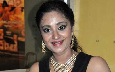 Charmila New Hot Picture Gallery - CinemaScene.in