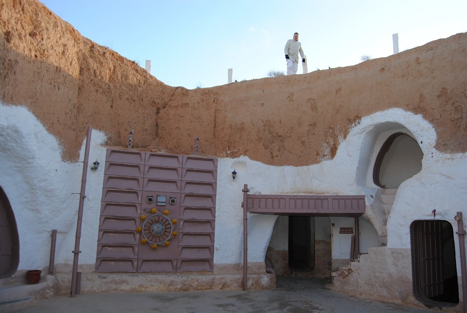Orbis Catholicus Secundus: Home of Luke Skywalker: The Lars Homestead