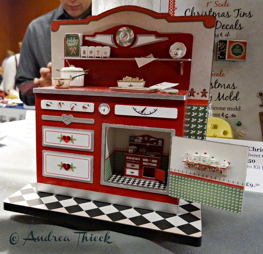 Andrea Thieck Miniatures: True2Scale