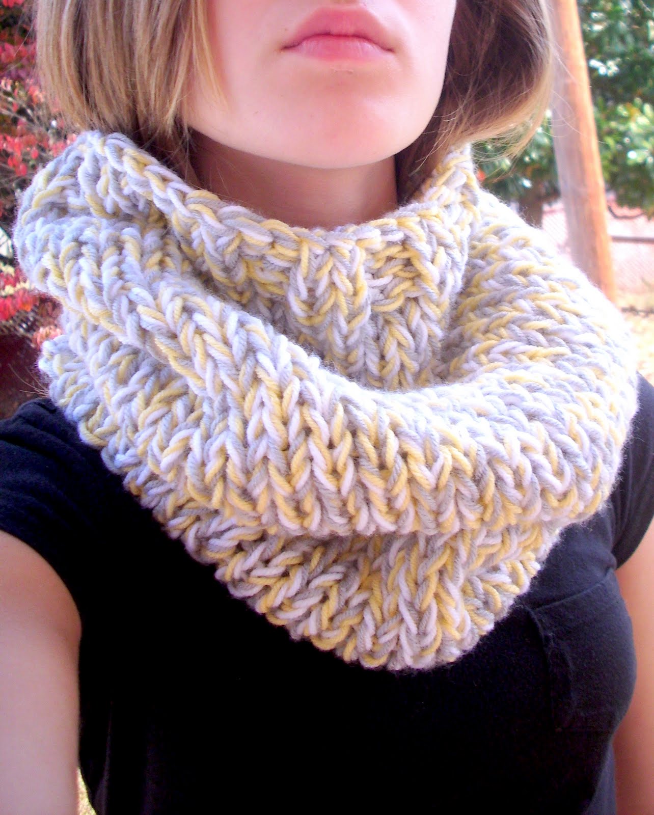 SHEE knits: Cowls