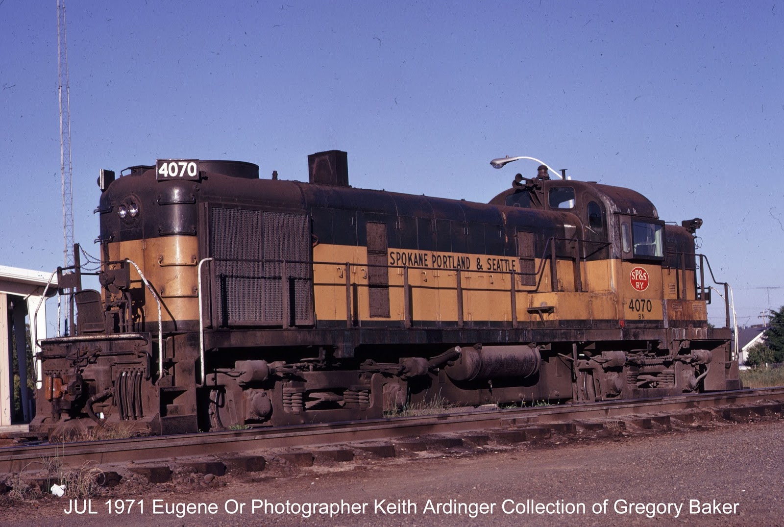SP&S OREGON TRUNK: SP&S LOCOMOTIVES