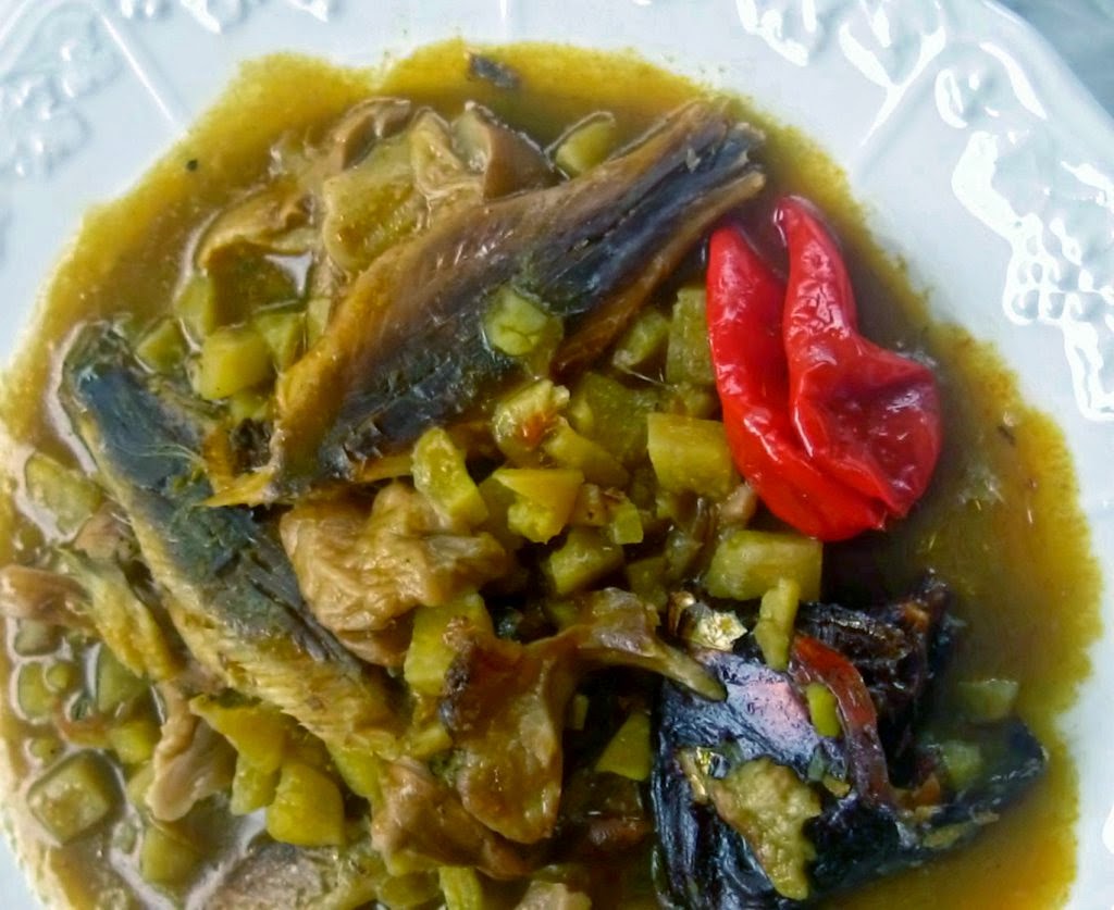 mis recetas comida hecha en casa: COMO HACER ARENQUE GUISADO