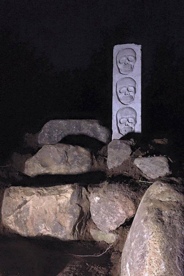 Into the Mound: Notes On Pagan Funerals and Death-Customs