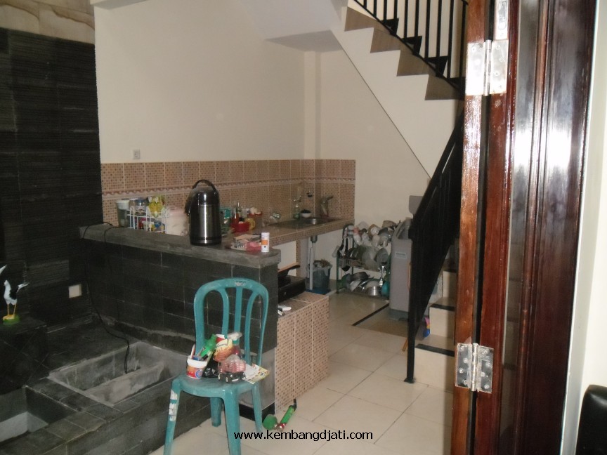 Furniture Semarang - Kitchen Set Warna Natural | Custom Furniture Semarang