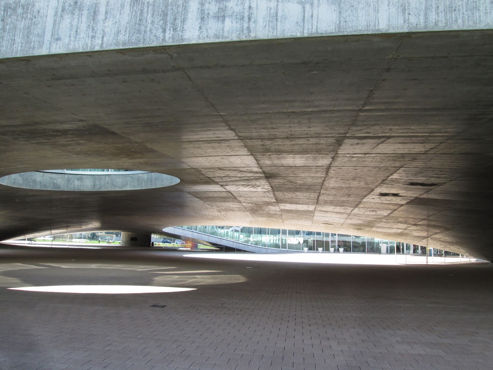 EntreVoir: Rolex Learning Center SANAA Kazuyo Sejima + Ryue Nishizawa