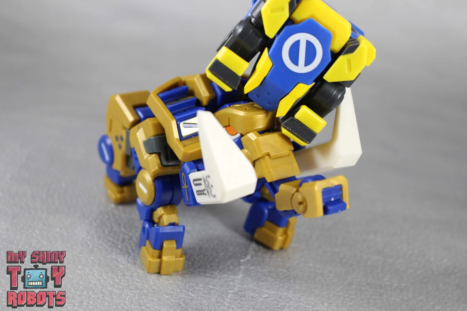 My Shiny Toy Robots: Toybox REVIEW: 52TOYS Beast Box BB-04 Moma & BB ...