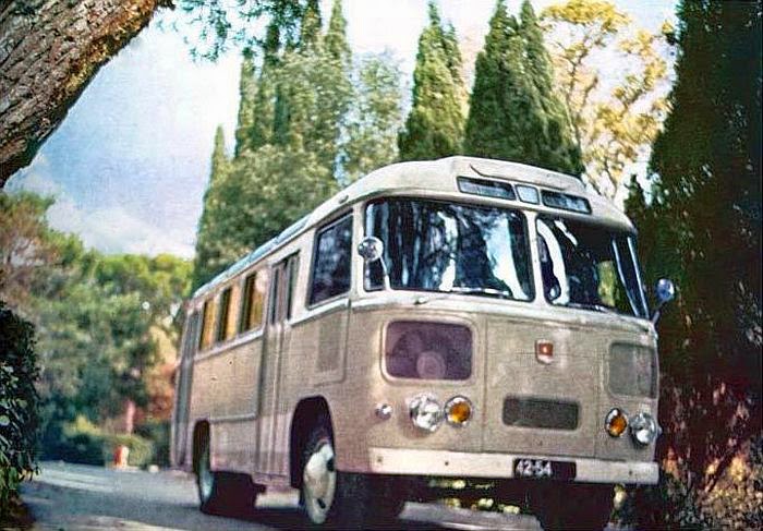 transpress nz: 1966 PAZ 672 bus, Russia