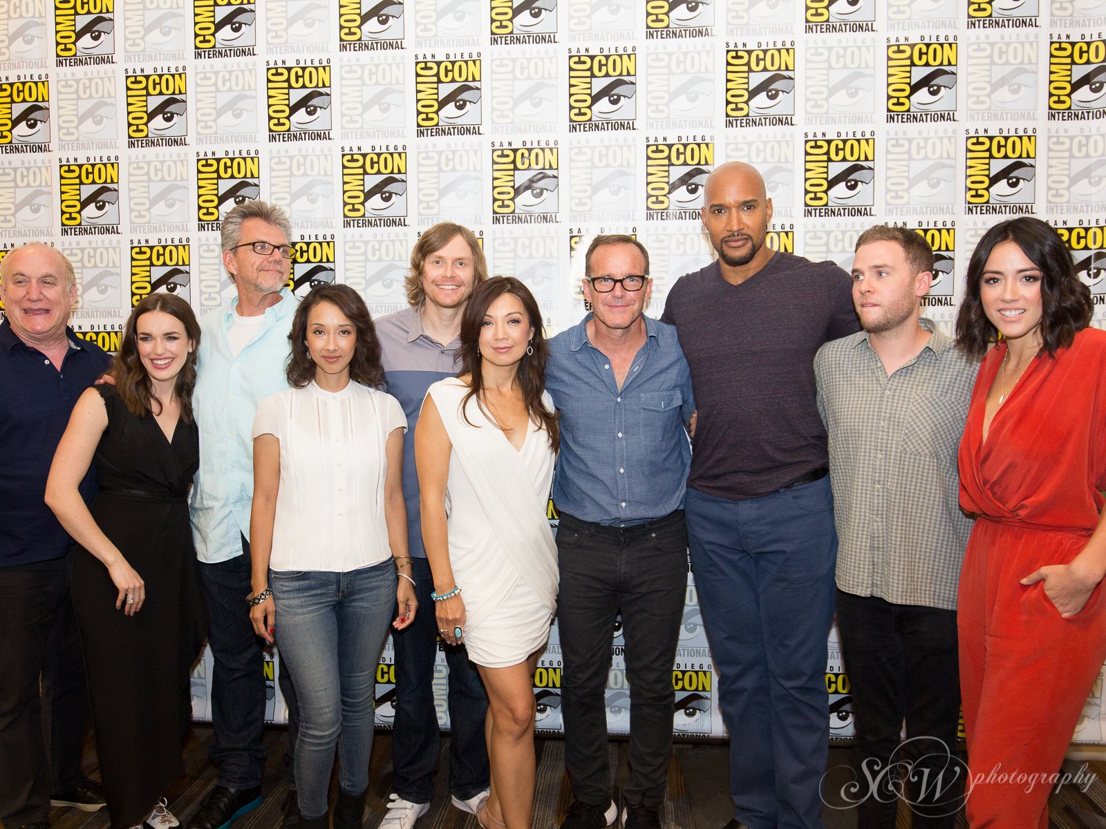 The Cast of Agents Of SHIELD || Attends The 'Marvel's Agents of S.H.I.E ...