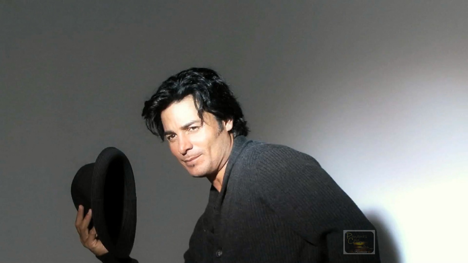 Pandora's Caja - Chayanne Gallery: Chayanne ... Capturas detras de ...