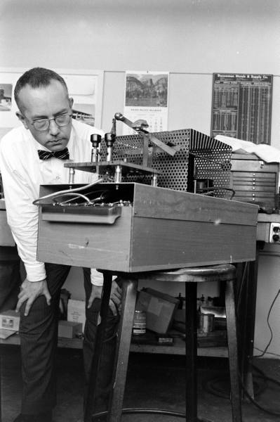 Urânia - José Galisi Filho: The Worlds of Herman Kahn: The Intuitive ...