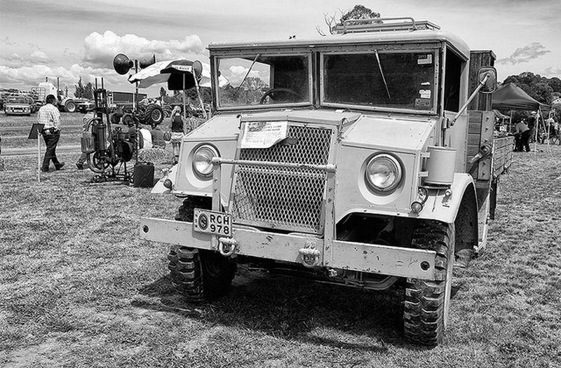 Panzerserra Bunker- Military Scale Models in 1/35 scale: Chevrolet CMP ...