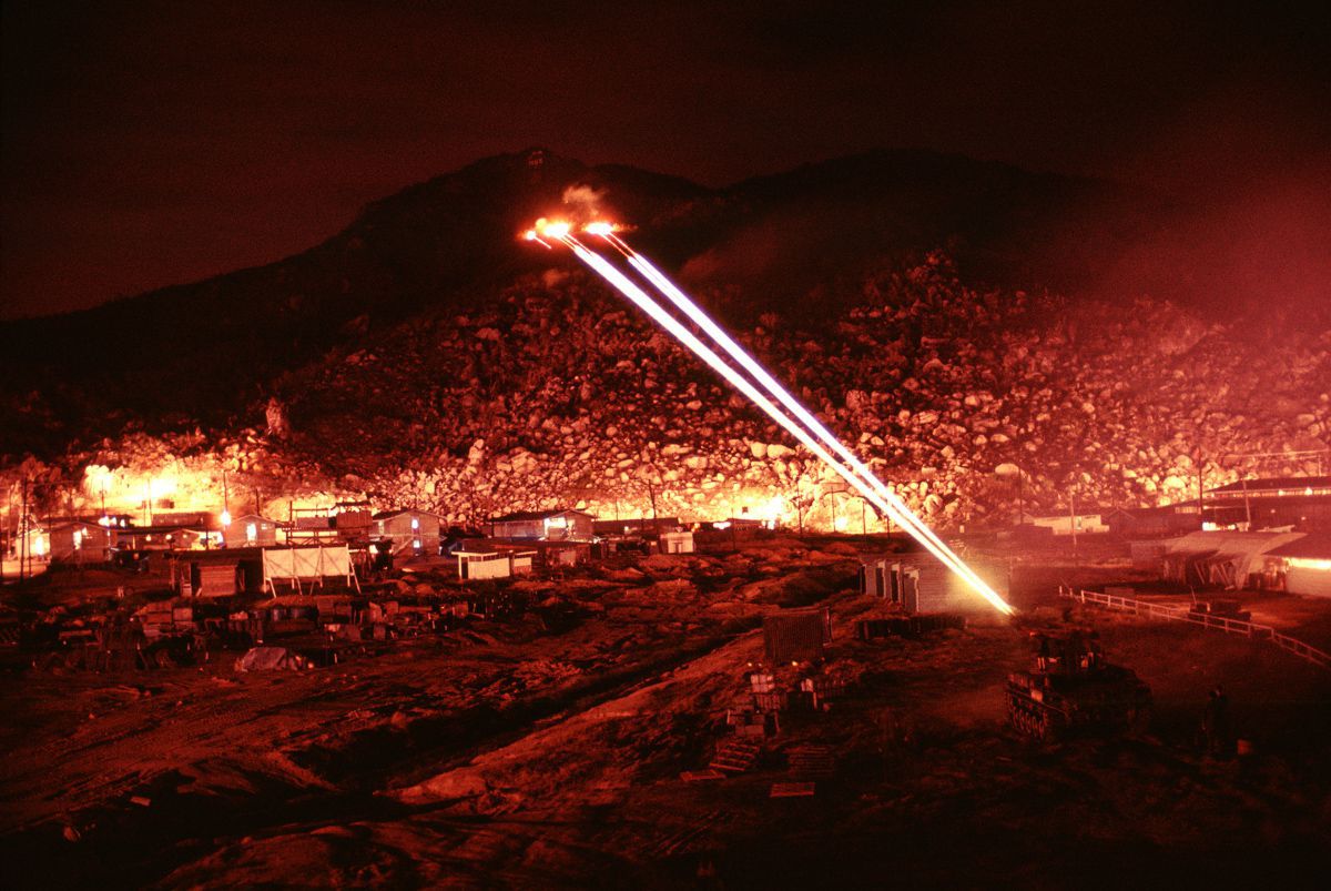 Incredible Night-Time Photographs of an Intense Firefight in Vietnam ...