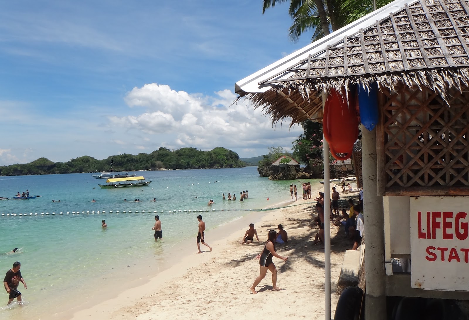 Beyond Places...: Raymen Beach Resort