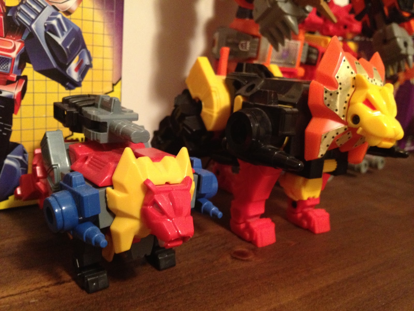A Transformers Blog - My Life In Collecting: G1 Predaking / Reissue ...