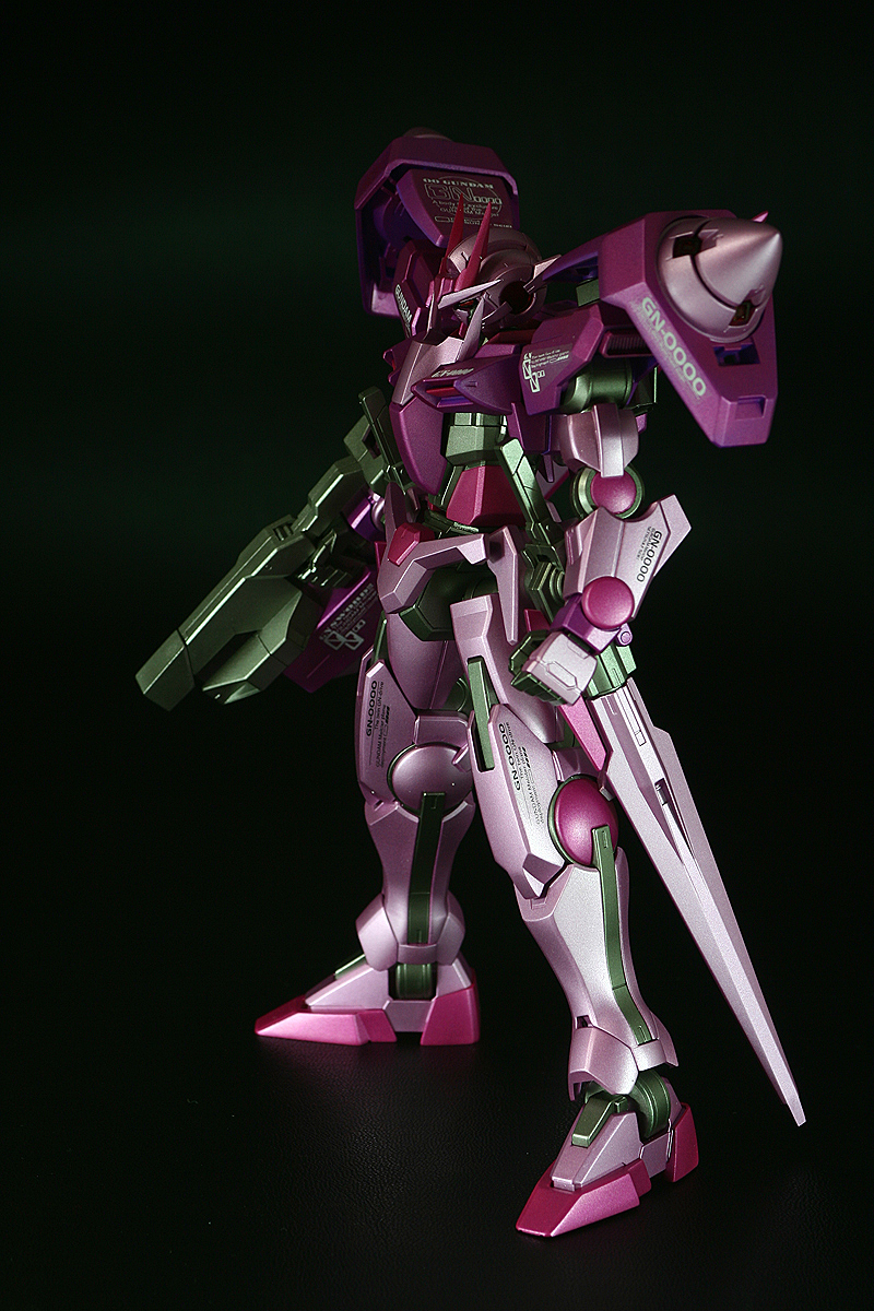 GUNDAM GUY: 1/100 GN-000+GNR-010 00 Raiser Trans-AM - Painted Build