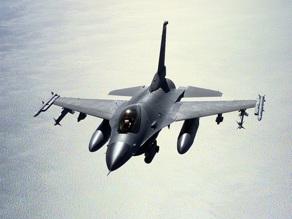 Top Fighter Jets - Defence Blog with News, Images, And Specs: F 16